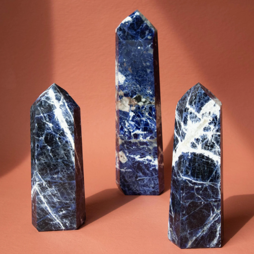 Unlocking the Mysteries: The Sodalite Stone Meaning and Healing ...